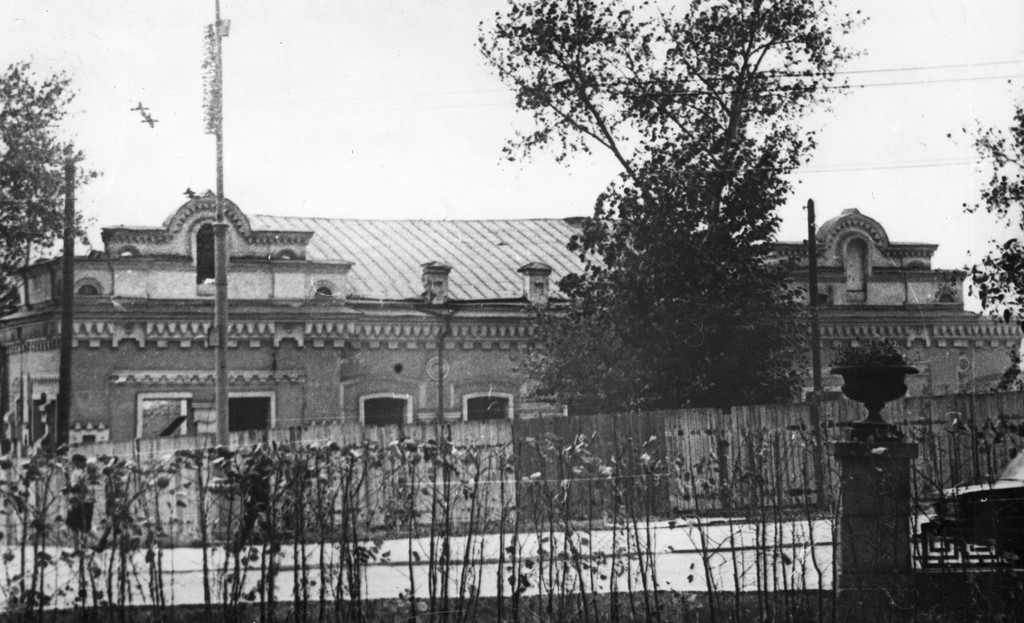 ih_distroyed_009.jpg